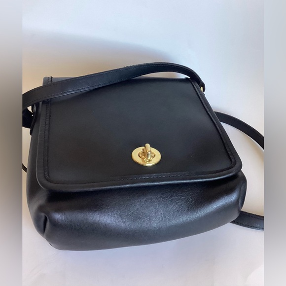 Coach | Bags | Vintage Coach Black Leather Legacy Companion Turn Lock ...